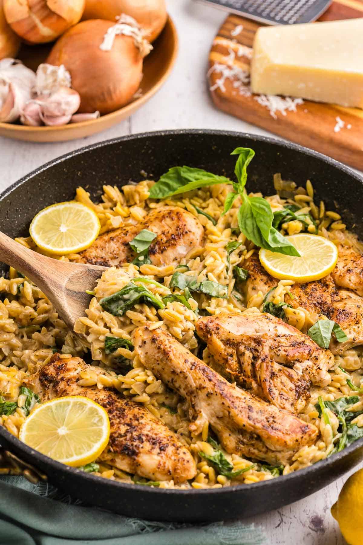 Lemon Chicken Orzo Pasta - The Recipe Nest